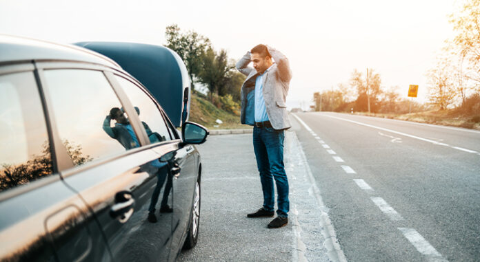 What To Do If Your Car Breaks Down In The Middle Of Nowhere? - Omnitos