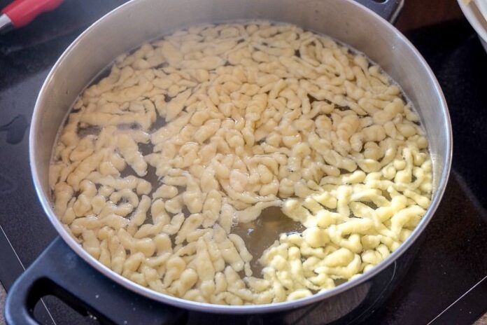 German Spaetzle Recipe - Omnitos