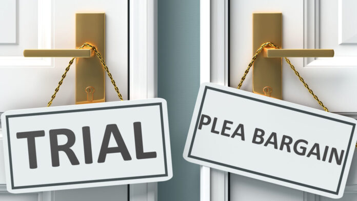 Plea Bargaining: What It Is and How It Works in Criminal Defense - Omnitos