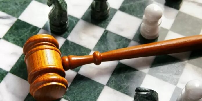 The Chess Game of Justice: Making the Right Moves - Omnitos